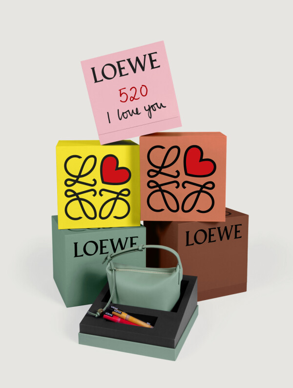 LOEWE 2022 520 限定包装 | Work | United Design Lab